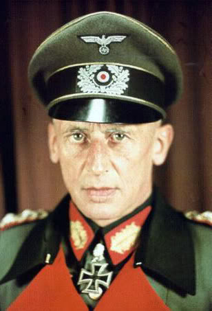 HOTH, Hermann. Generaloberst. – ¡ CONQUISTAR RUSIA